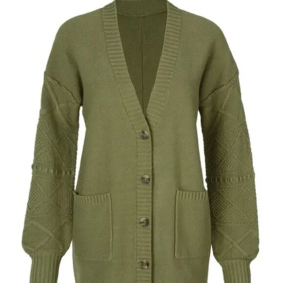CAbi | Sweaters | Nwot Cabi Trinity Stitch Cardigan M 40 Fall 2021 ...